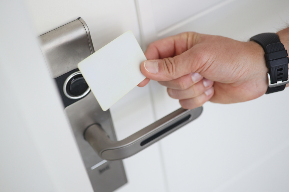 How To Unlock A Magnetic Door Lock [5 Simple Methods] - Home Arise